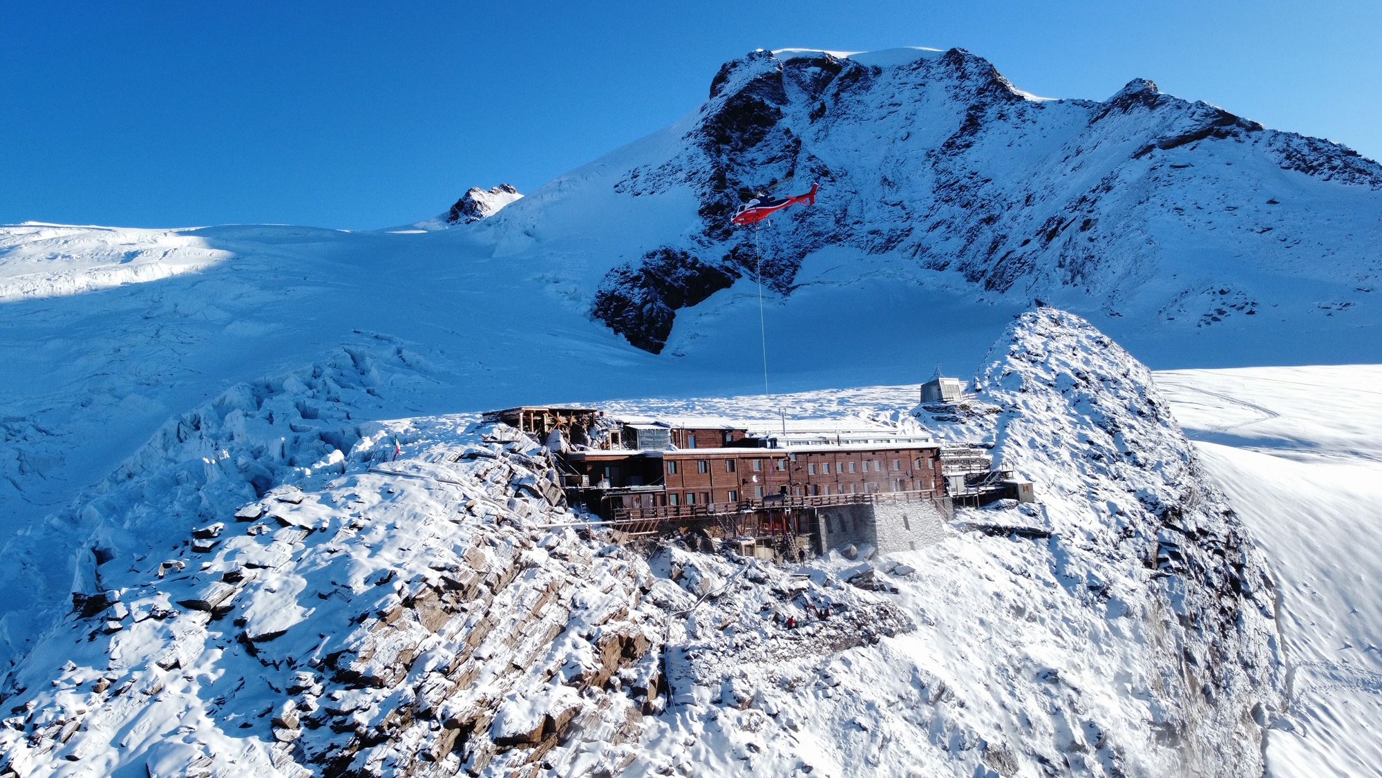 Capanna Gnifetti: dove si evolve la storia dell'alpinismo